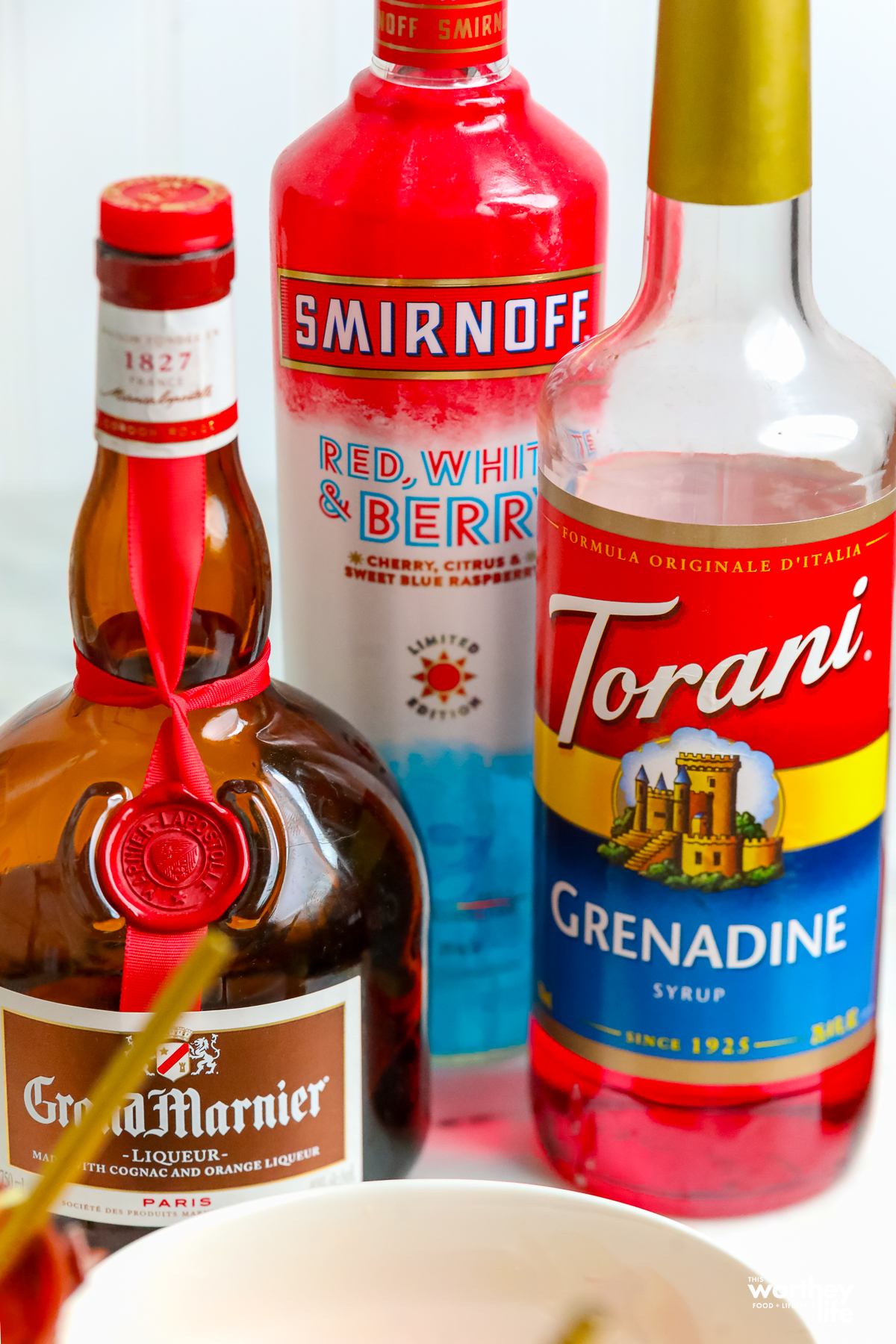 Game Day Punch Cocktail and Mocktail Options!