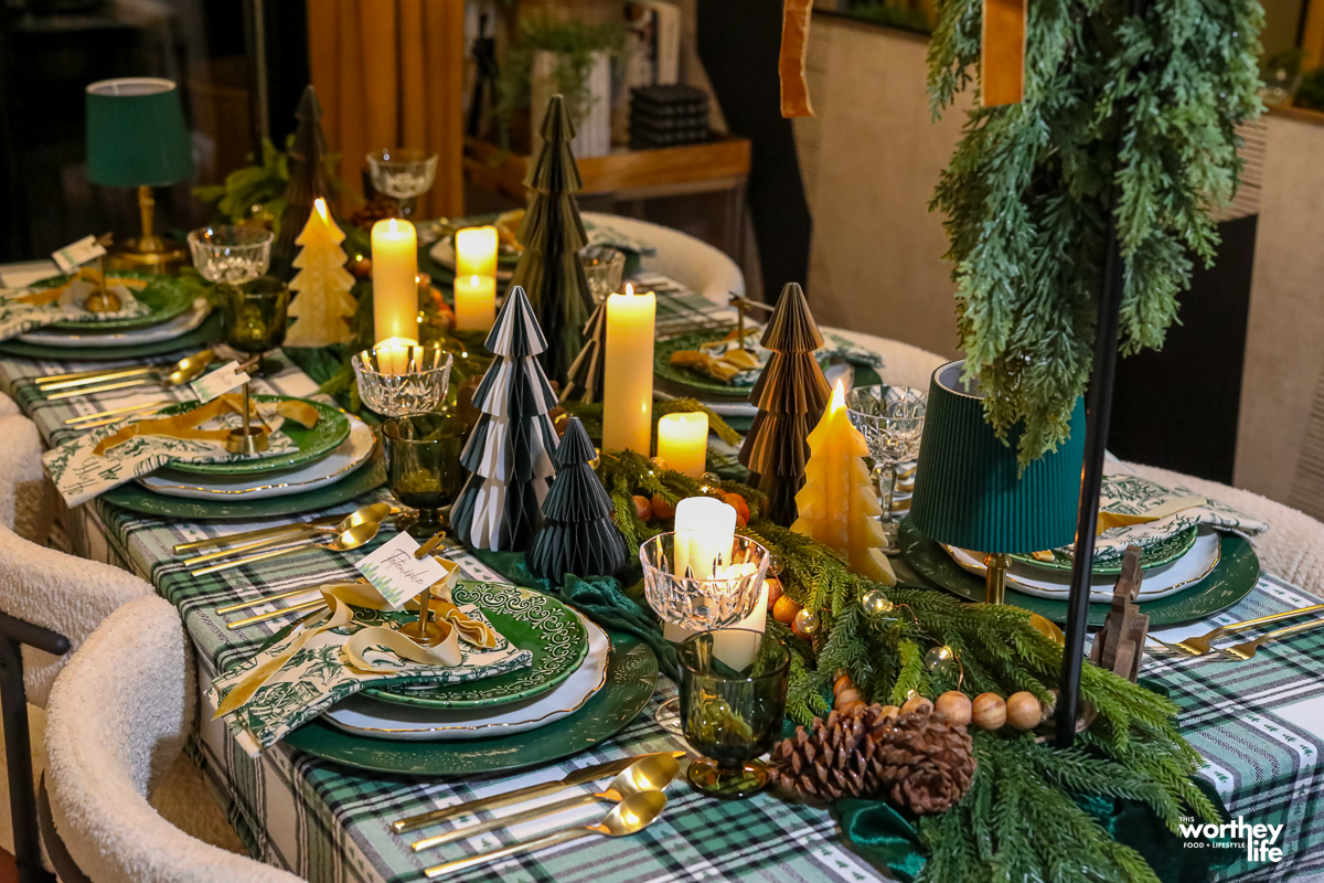 Evergreen Tablescape